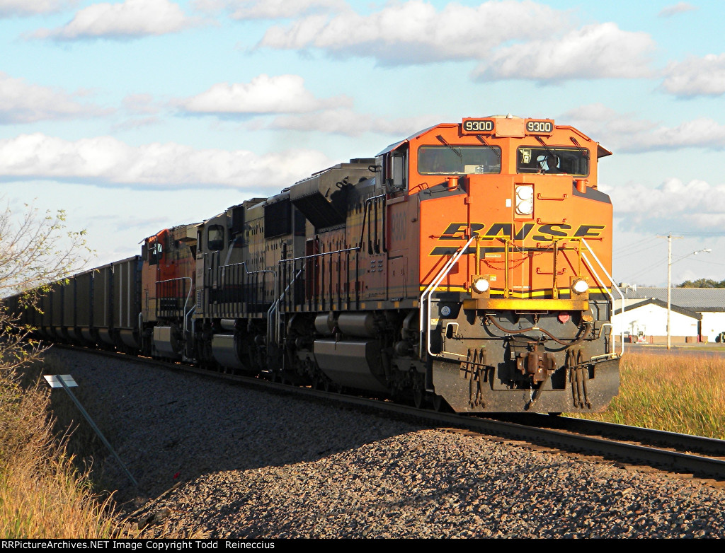 BNSF 9300